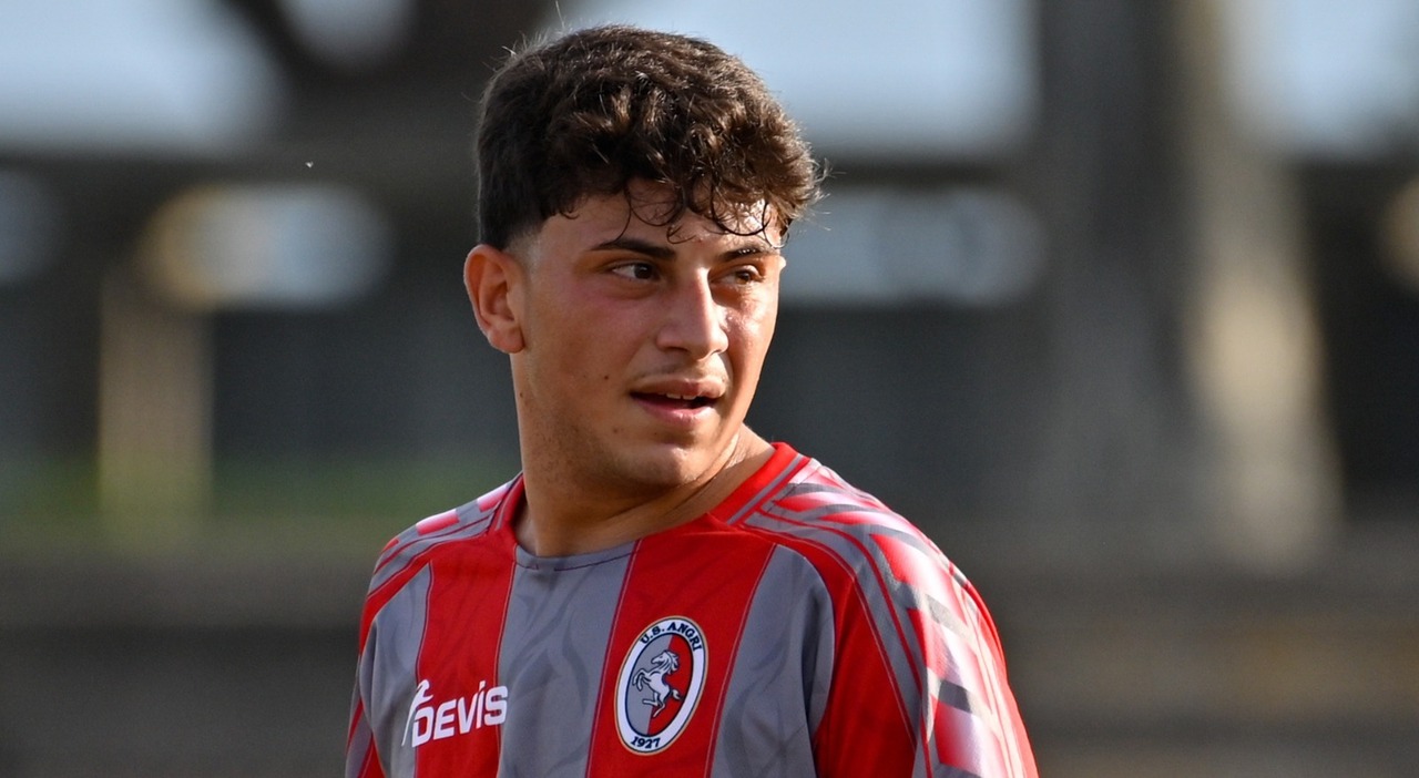 Bruno Petrone accoltellato a Napoli, l'aggressore 15enne chiede scusa ...