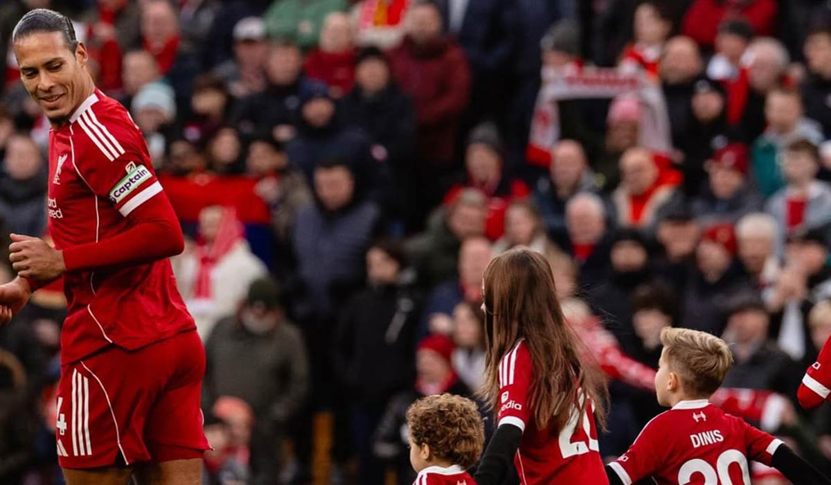 Diogo Jota’s wife Rute extends thanks as children take to the pitch at ...