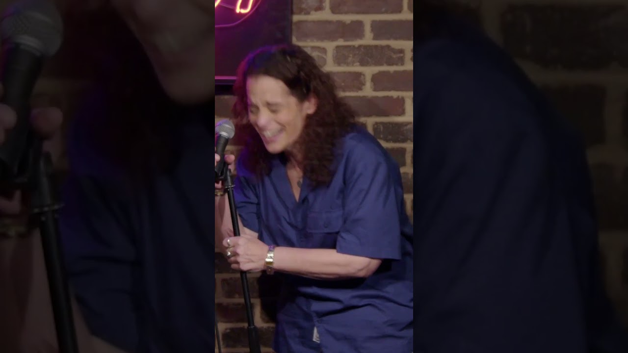 Does she speak English?