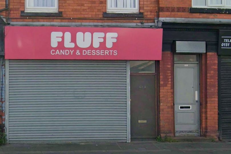 No one washed their hands at zero hygiene dessert shop