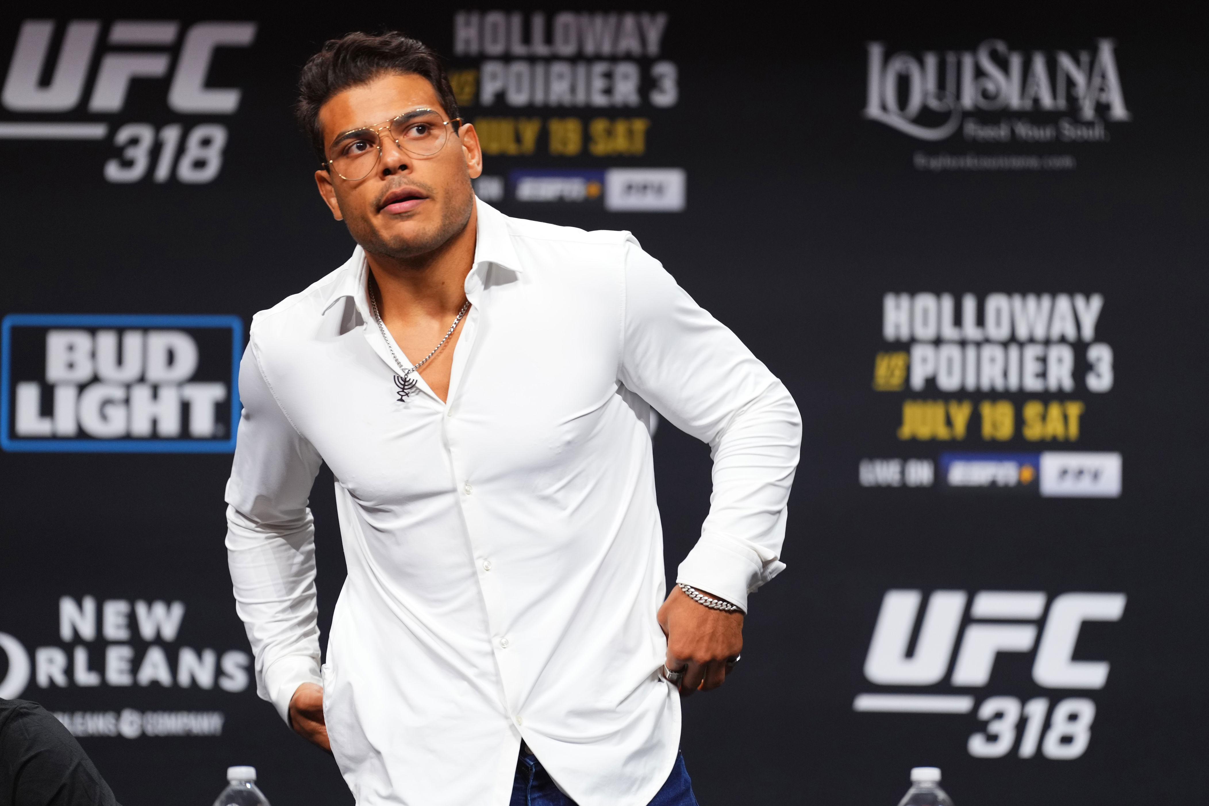 Former title challenger torches 'juiced' Paulo Costa for pulling out of ...