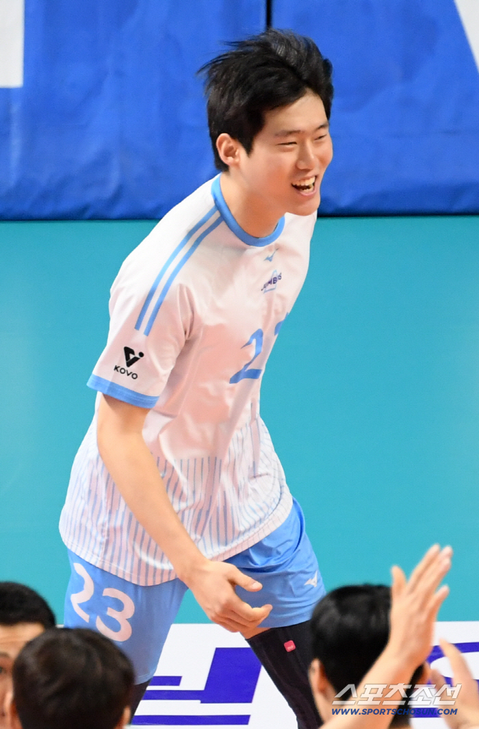 Don't try to be too good → Move faster! The league's strongest setter ...