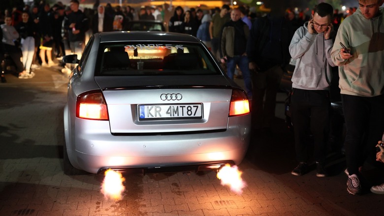 How does a nitrous system work and what does it do to your engine?