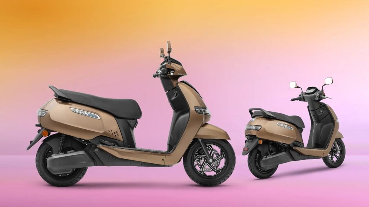 रिवर्स मोड के साथ आते हैं ये 5 इलेक्ट्रिक स्कूटर, Hero Vida VX2 से लेकर ...