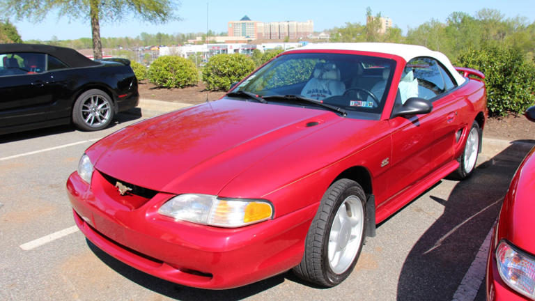 Why the 1996 Ford Mustang SVT Cobra stayed underrated