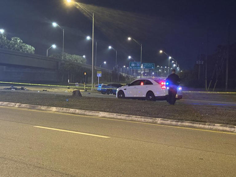 1 dead, several injured after speeding car runs red light, St. Pete ...