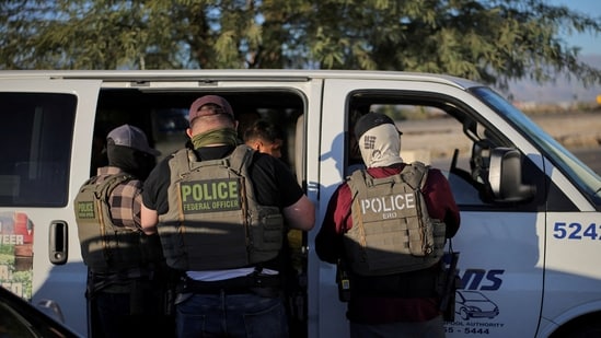 Honduran woman arrested after allegedly crashing into ICE vehicle in ...