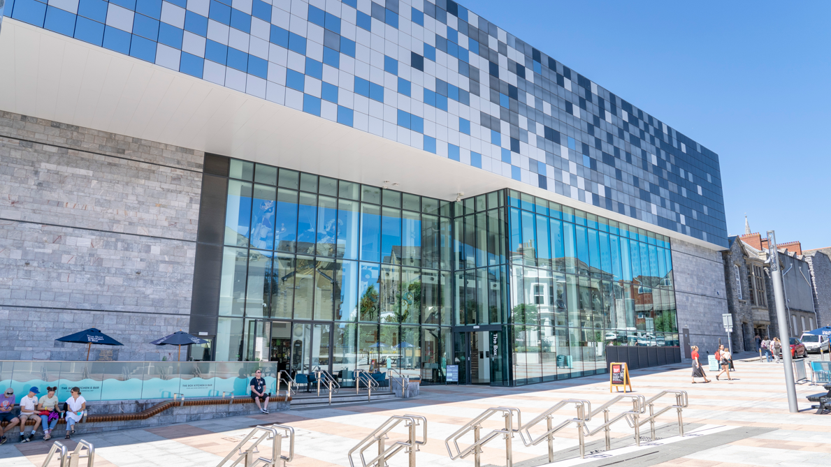 'Phenomenal year' for museum and art gallery