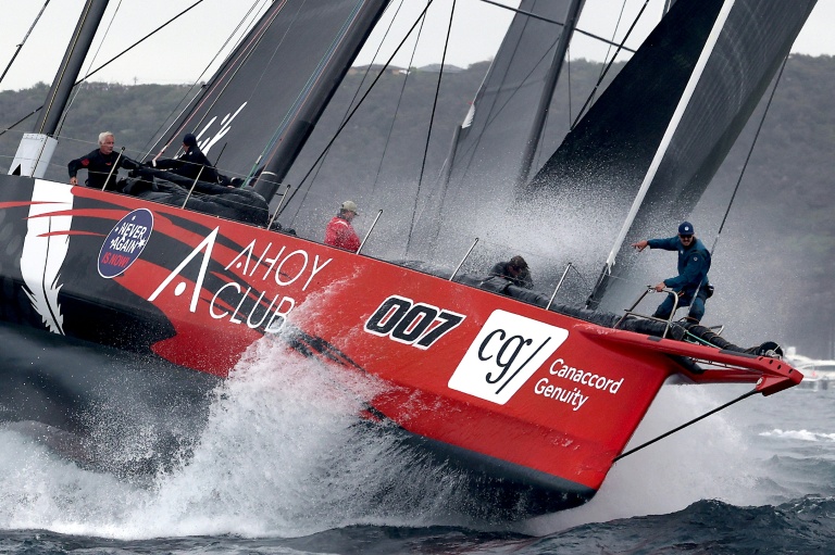 Master Lock Comanche wins Sydney-Hobart ocean race for fifth time