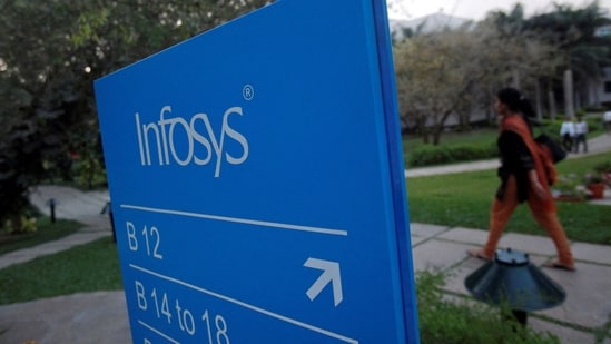 Infosys raises entry-level pay to ₹21 lakh for some roles, internet reacts