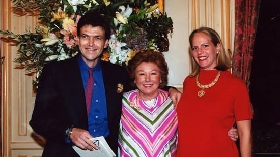 Two Rothschild baronesses fight over treasures of a Swiss castle in ...