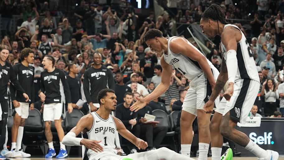 Spurs' 8-game win streak snapped; Jazz deliver humbling 'punch in the ...