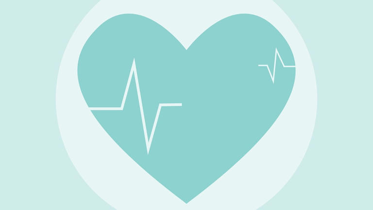 Pomegranate vs blueberries: Which supports heart health?