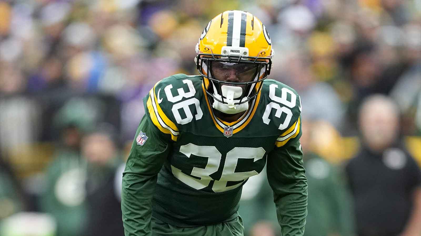 Packers CB carted to the locker room after gruesome leg injury