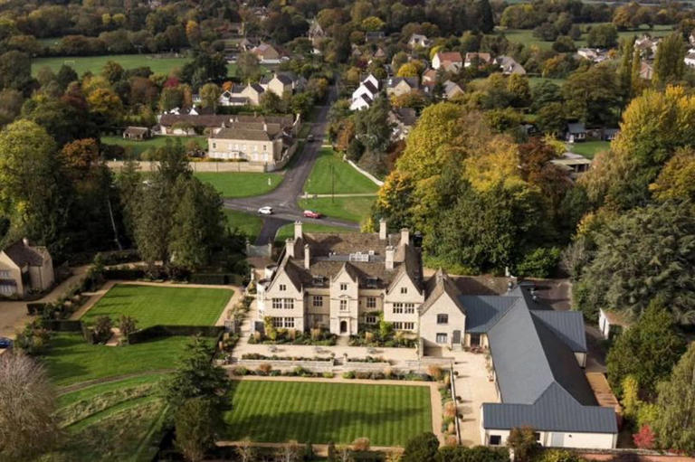 Inside Gordon Ramsay's daughter Holly and Adam Peaty's luxury wedding ...