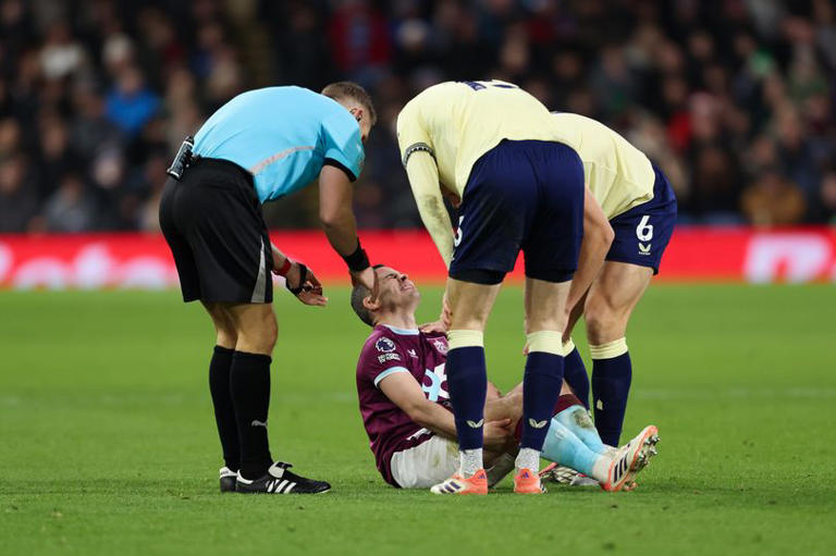 'Doesn't look good' - Heimir Hallgrímsson's midfielder injury woe ahead ...