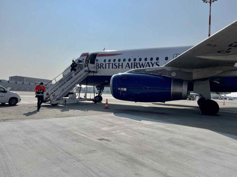 Heathrow, grave falla nella sicurezza: uomo sale su un volo British ...