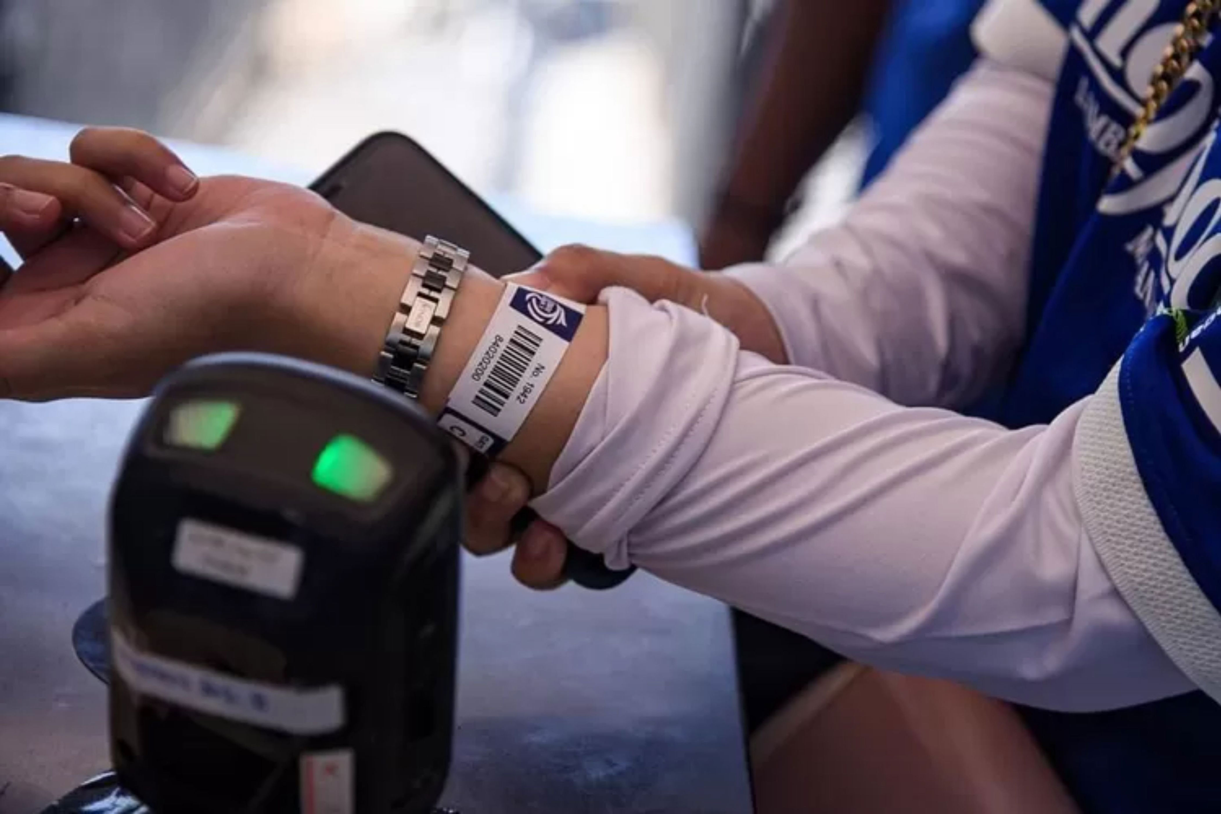 Antusisme Bobotoh Tinggi: Tiket Persib vs Persija 2026 Habis Terjual