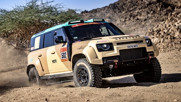 Defender took a stock SUV to Dakar—and the challenge doesn’t get any ...