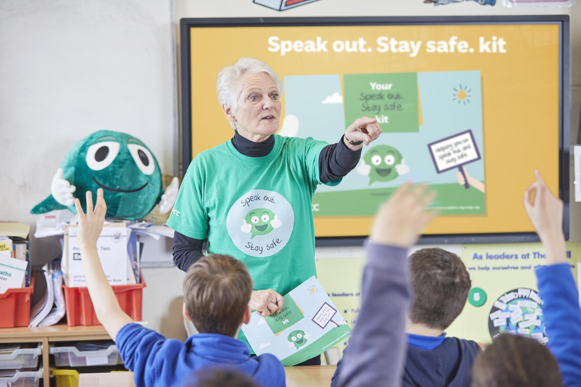 Childline: Make a resolution that focuses on helping others such as ...