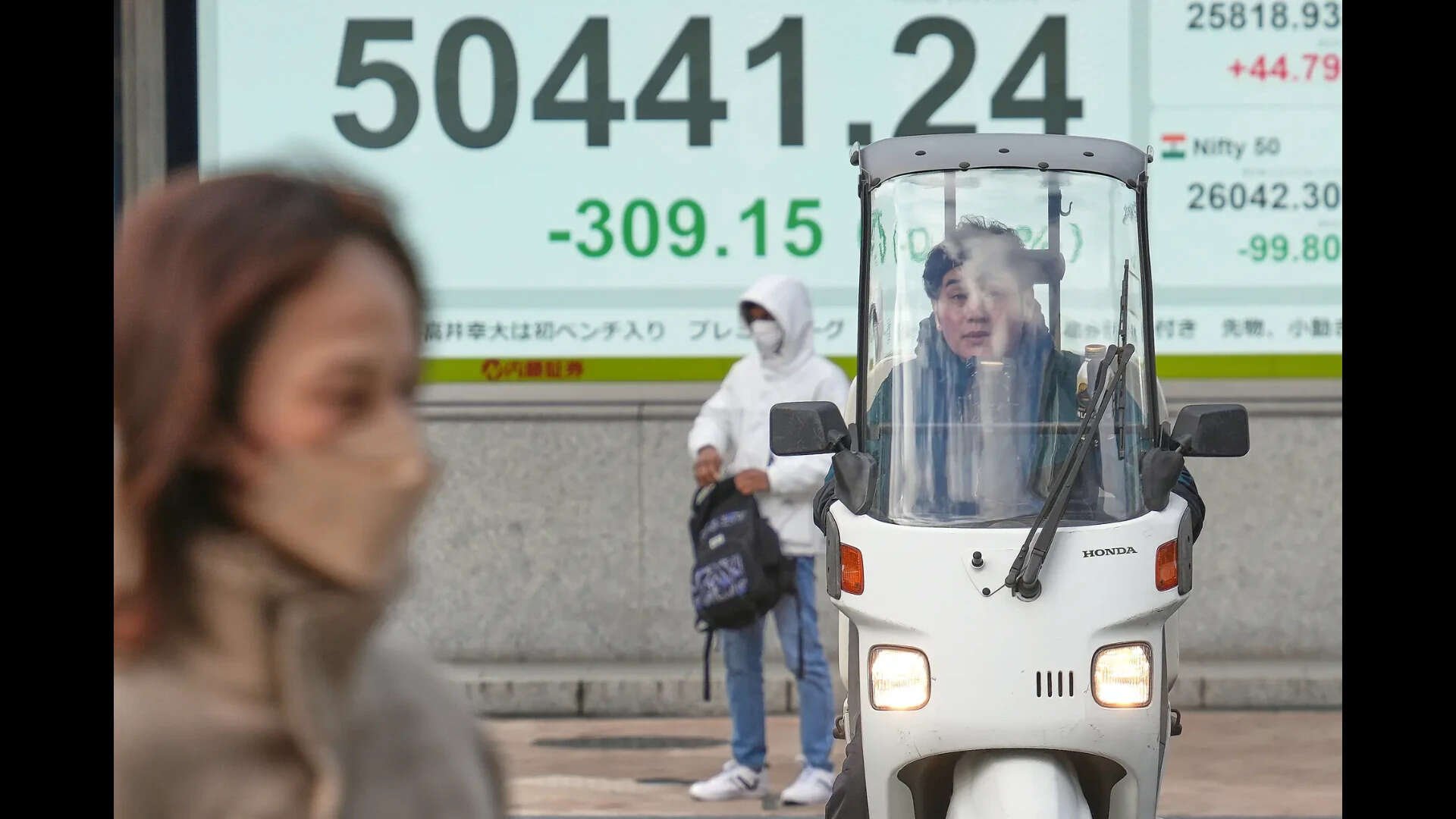 Japan's Nikkei ends at over 2-month high as markets shrug off Venezuela ...