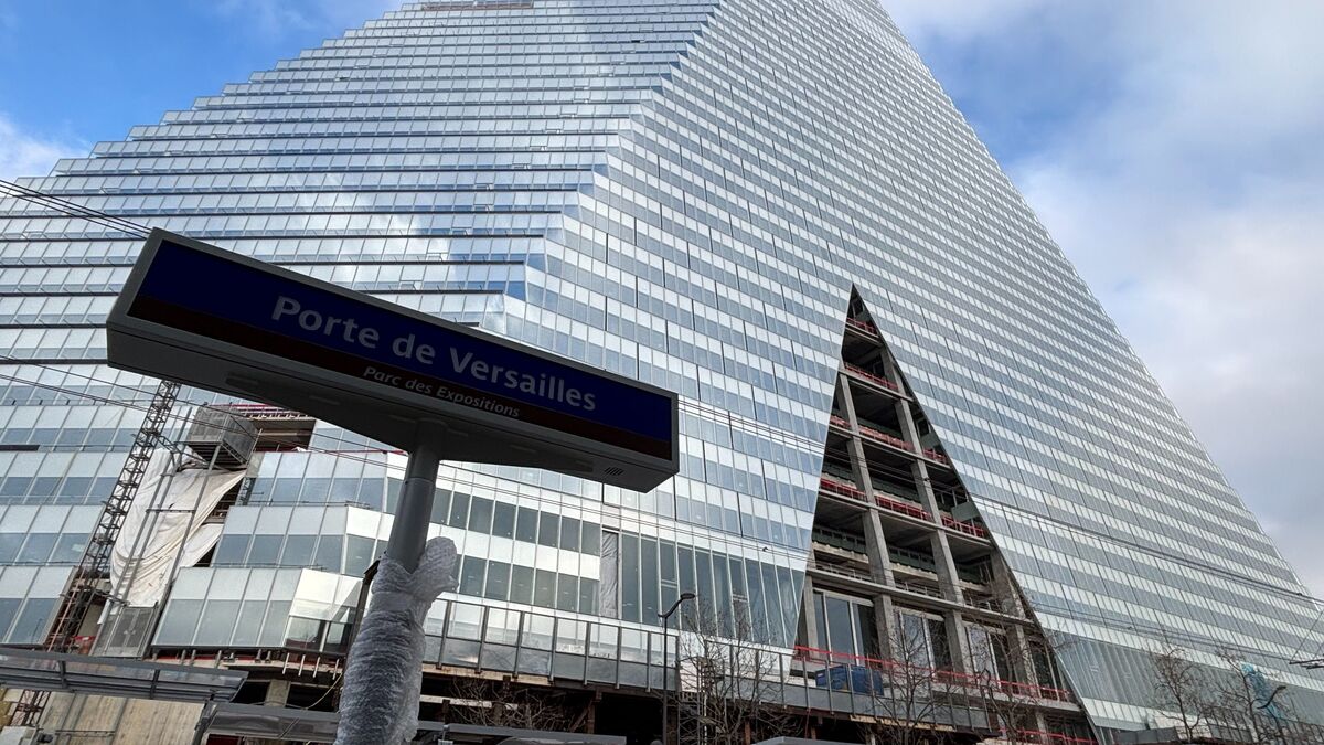 Tour Triangle, hôtel ultra luxe sur les Champs-Élysées, place de la ...