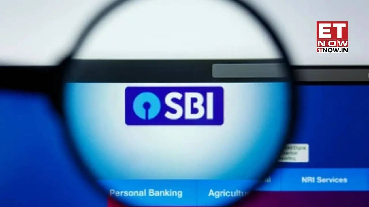 SBI share price: State Bank of India hits record high; Chandan Taparia ...