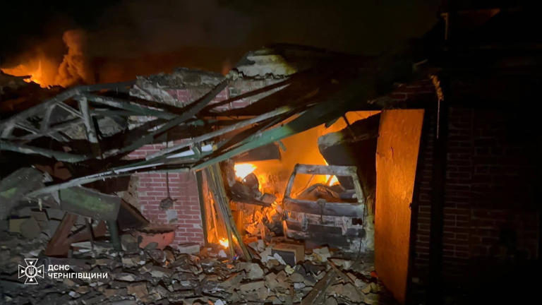 Fires break out in Chernihiv and oblast due to Russian attack