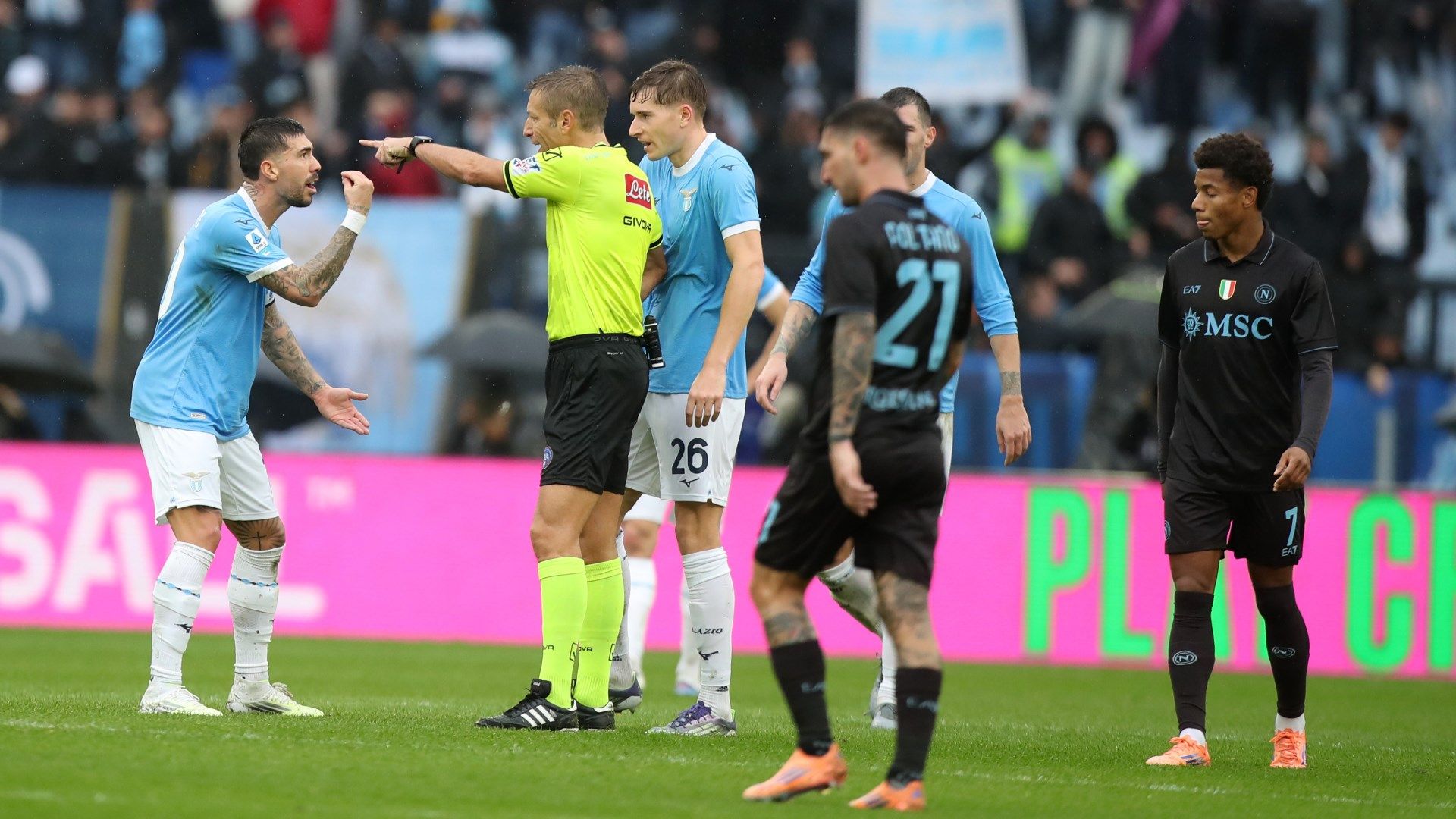 Zaccagni contro gli arbitri dopo Lazio-Napoli: "Ho una striscia di ...