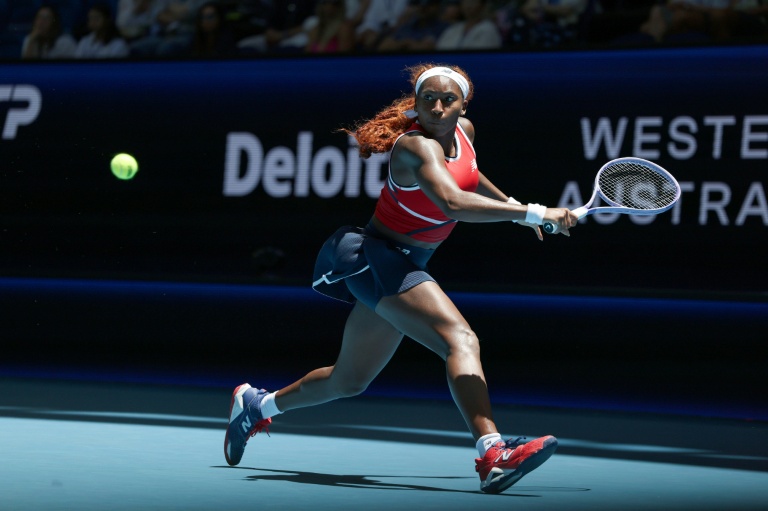 Gauff shocked in United Cup, comeback kid Hurkacz stuns Zverev