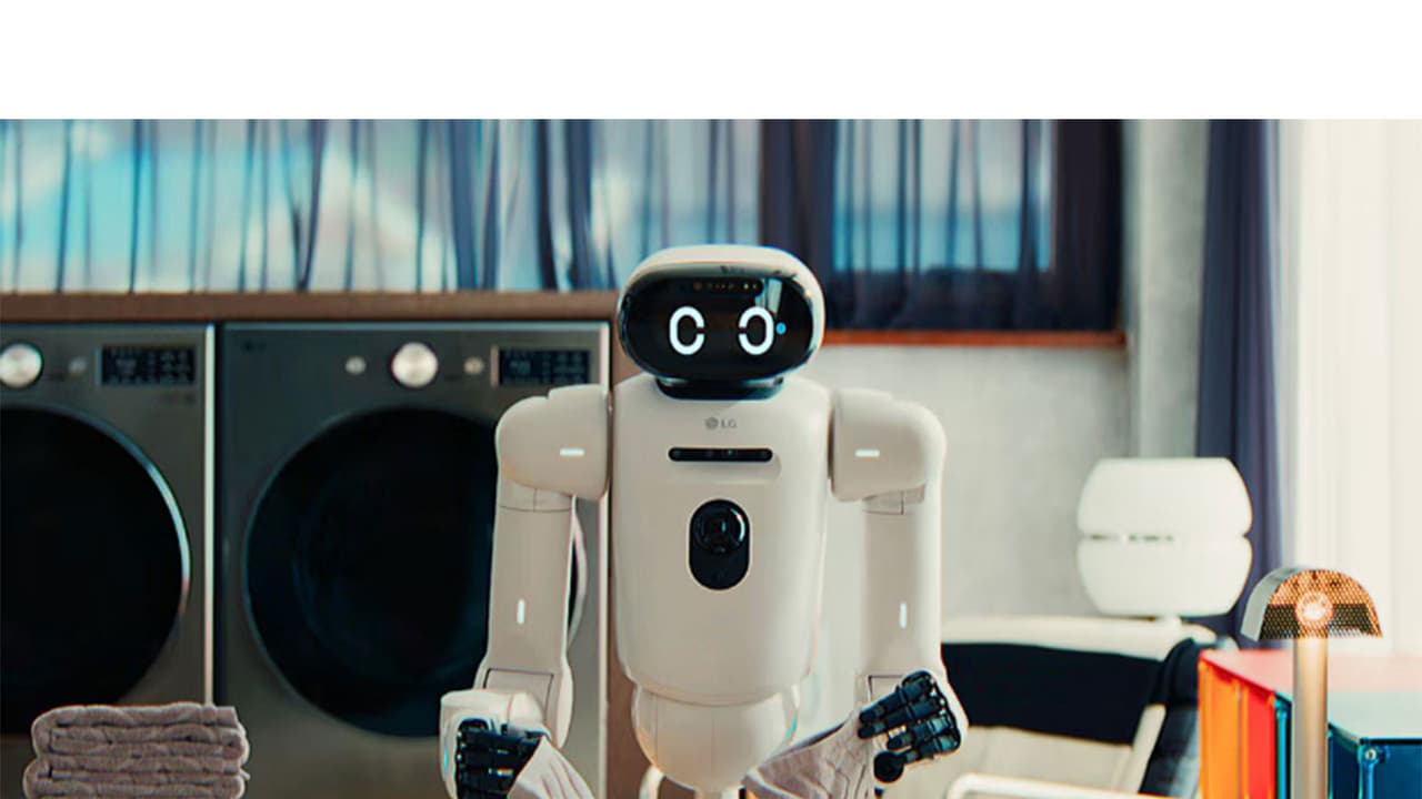 LG unveils new LG CLOiD AI home robot to act as in-home secretary
