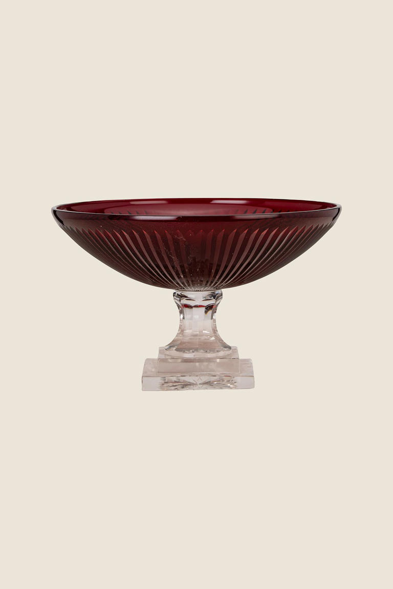 Rich hues and statement forms define this festive décor collection