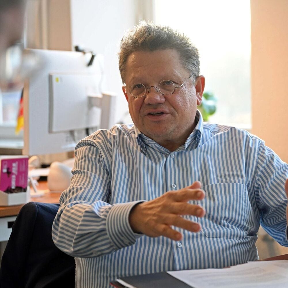 „Das lange Warten muss ein Ende haben“: Minister fordert Facharzttermin ...