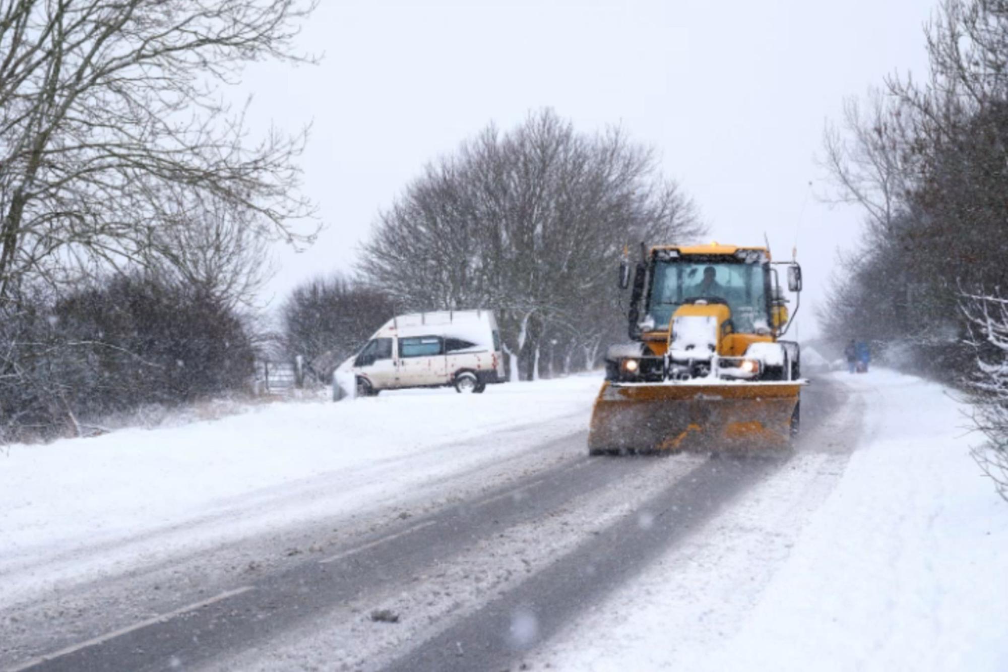 Another weather warning issued by the Met Office as snow and ice ...