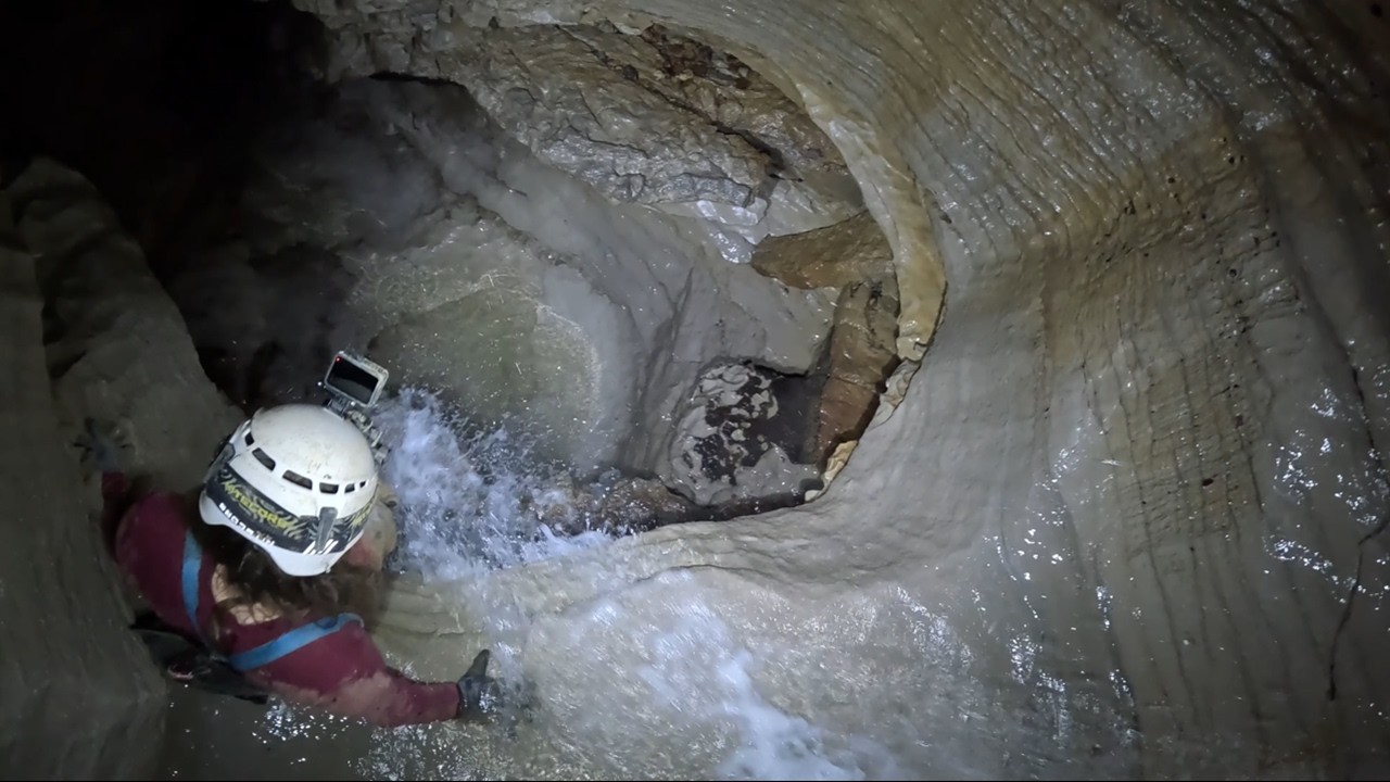 They went into a 20-mile cave and lost the way back out