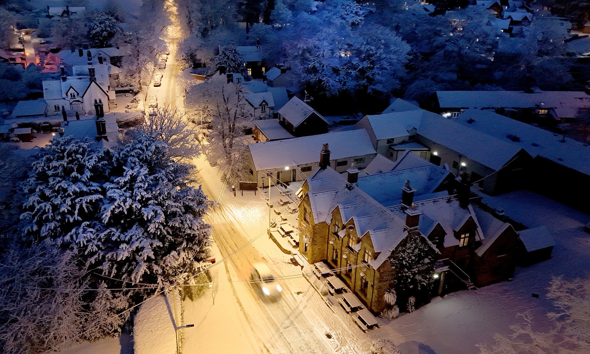Hospitals braced for huge numbers today as sub-zero freezing conditions ...