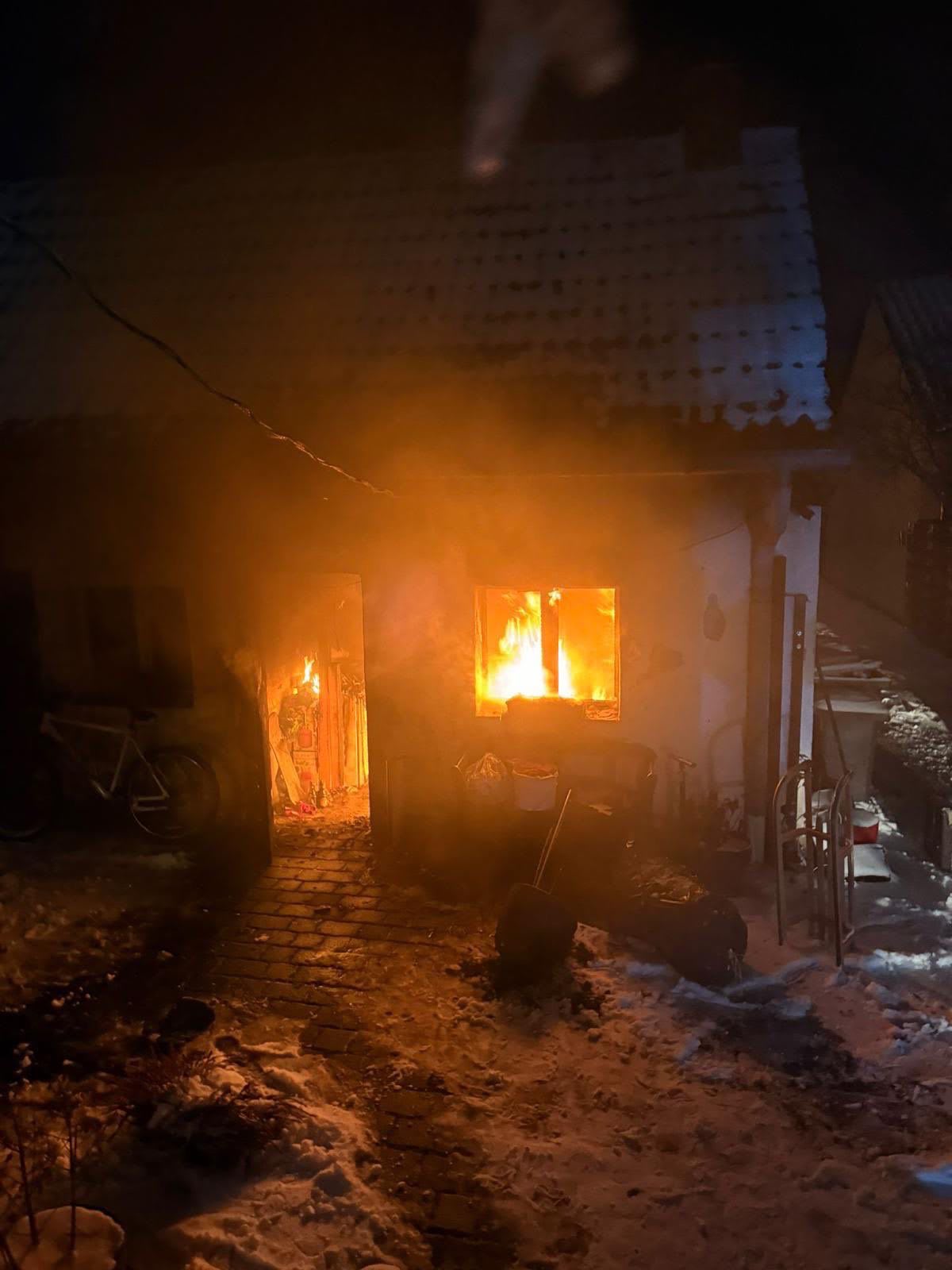 German antisemitism commissioner's property set on fire, Hamas symbol ...