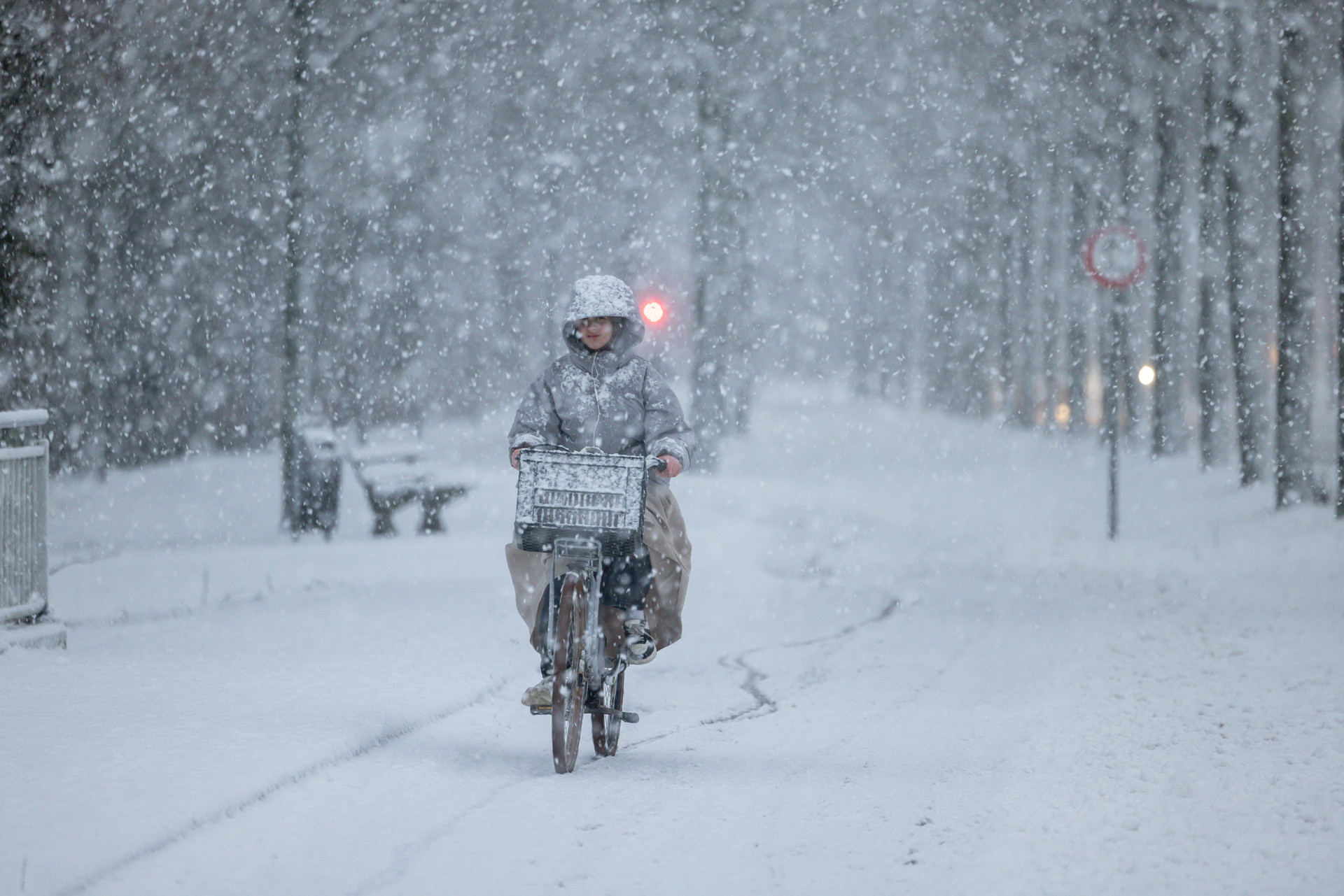 Komende nacht lokaal -10, woensdag veel sneeuw in ochtendspits