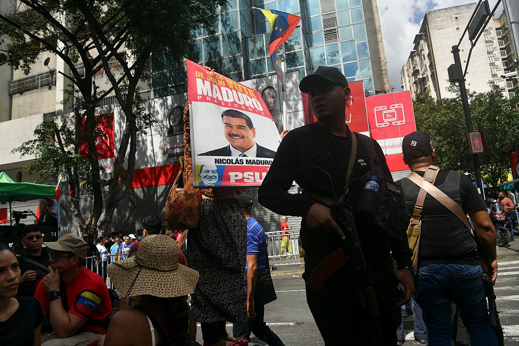 Tak wygląda Wenezuela po ataku USA. Pustki na ulicach i zbrojne patrole