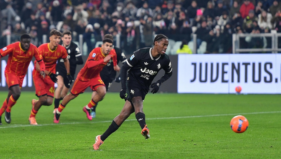 David e gli altri cucchiai che diventano colabrodi