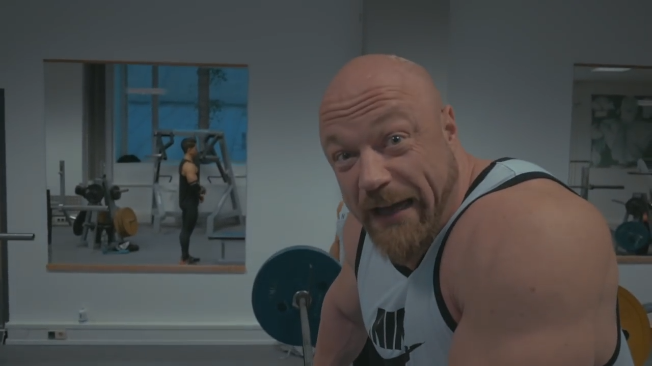 68kg physique vs 78kg powerbuilder - Bankdrücken