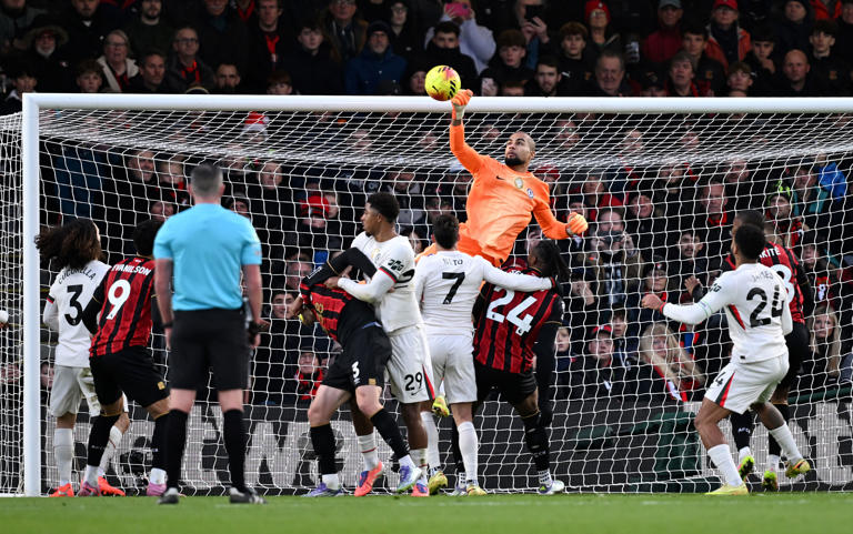 Chelsea injury update: Fofana, Sanchez, Cucurella latest return dates