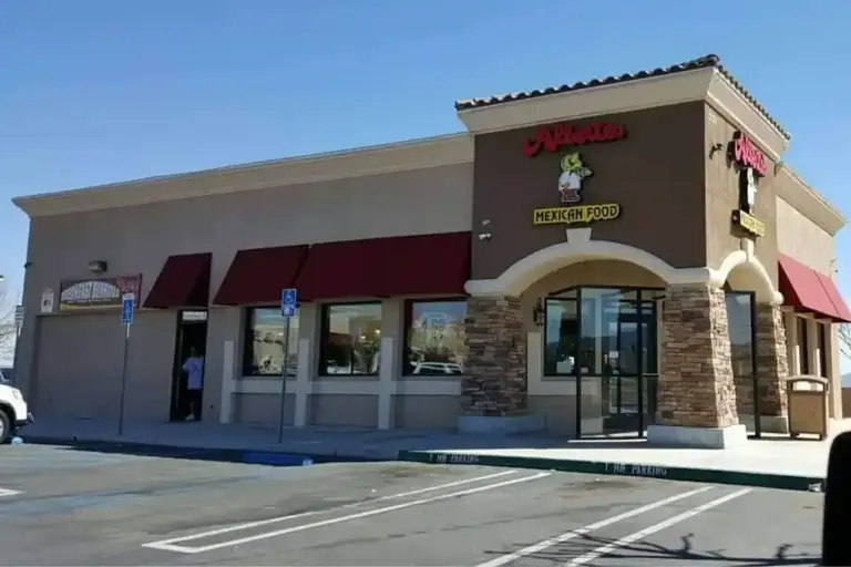 Alberto’s Mexican restaurant menu prices with calories [updated 2026]