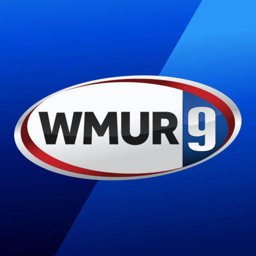 Head-on snowmobile crash injures 2 drivers