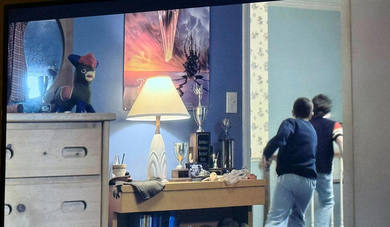 Stranger Things fans are losing it over this season one easter egg