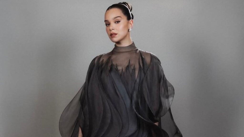 Hailee Steinfeld & Josh Allen’s pregnancy photos ignite baby name buzz