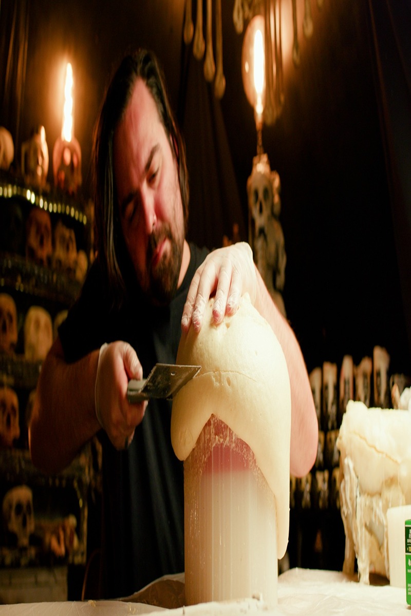 Artist creates hyper realistic human bone sculptures