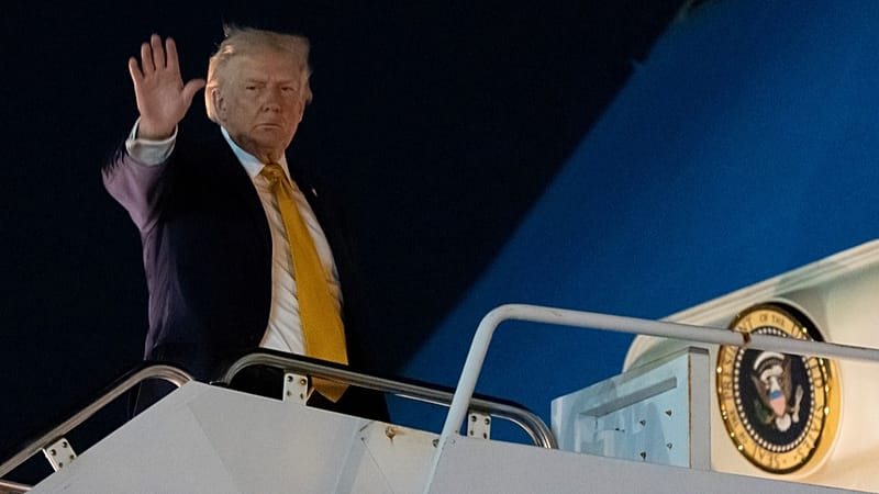 Ντ. Τραμπ: Απορρίπτει τους ρωσικούς ισχυρισμούς περί στοχοποίησης της ...