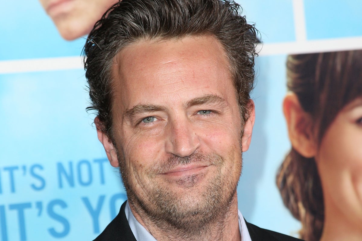 Friends reference added to Matthew Perry’s grave