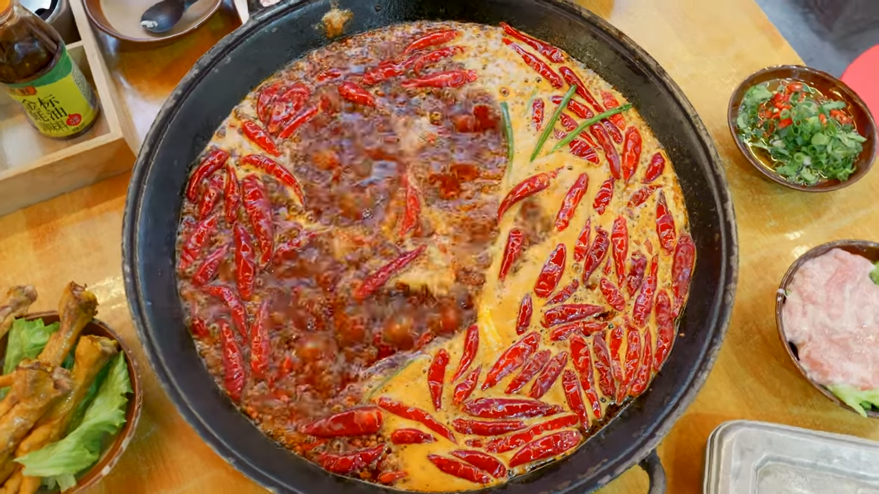 The volcano bowl of Chinese cuisine